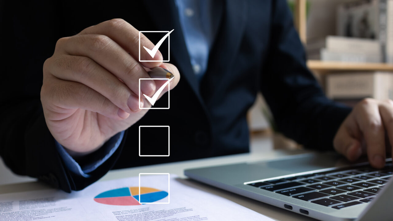 Idea Optical obtient les certifications ISO 9001 et 14001